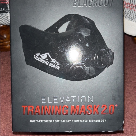 blackout | Accessories | Elevation Training Mask | Poshmark